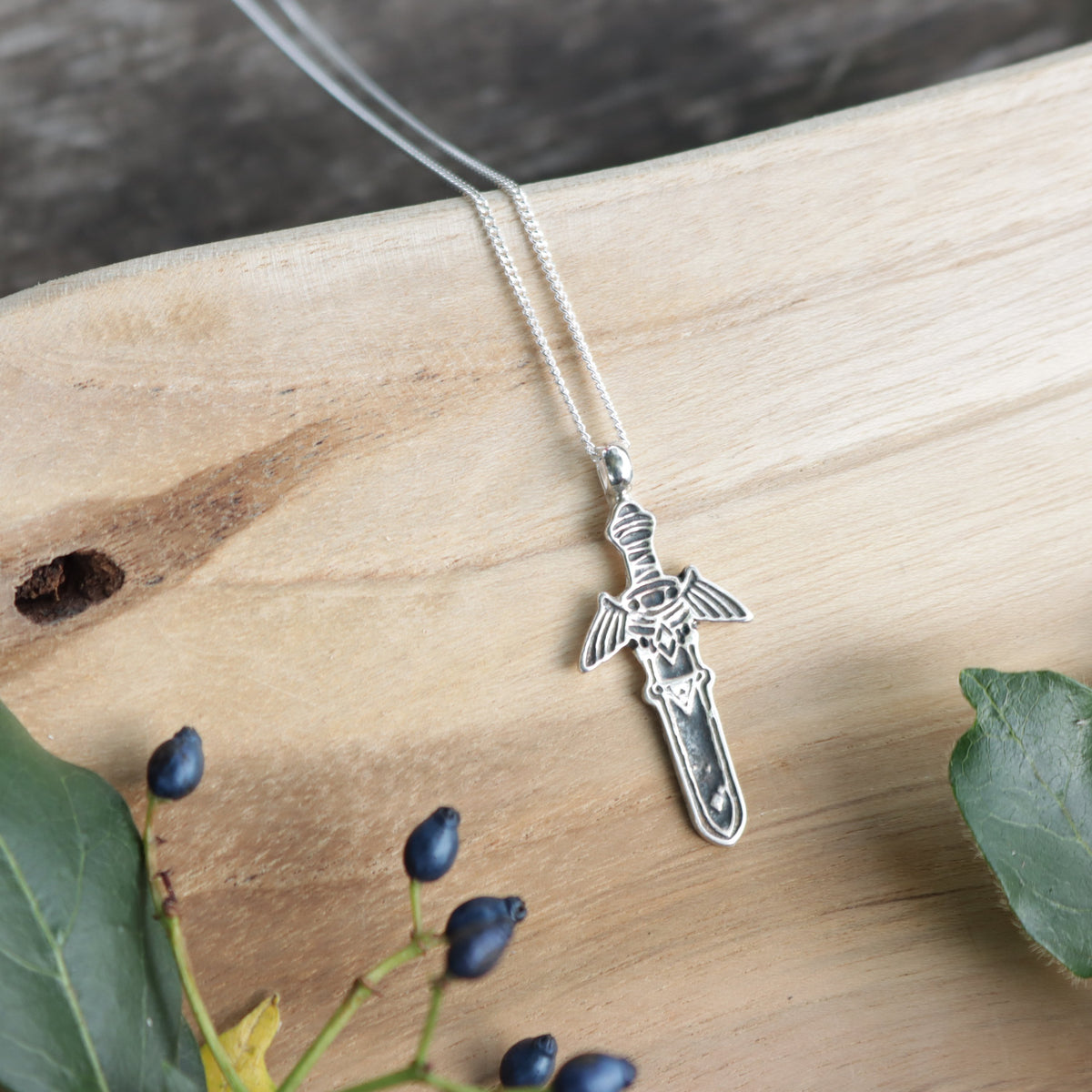 Handmade 925 Sterling Sliver Zelda Master sword Pendant Necklace ...